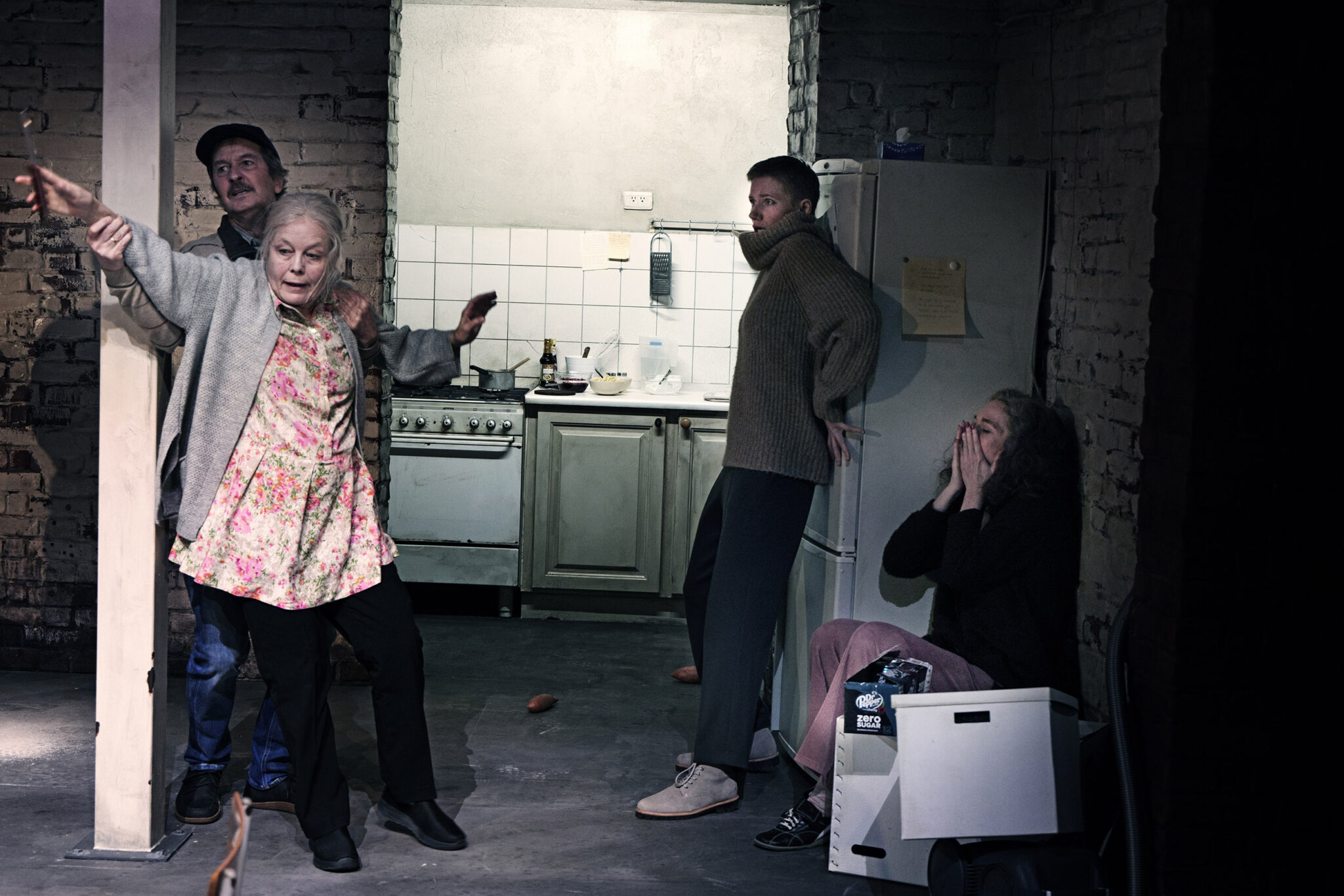 FOLKETEATRET: THE HUMANS - KULTURINFORMATION Teater