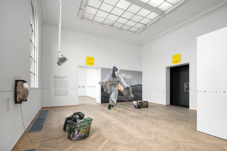 KUNSTHAL CHARLOTTENBORG: JEREMY DELLER - KULTURINFORMATION Kunst