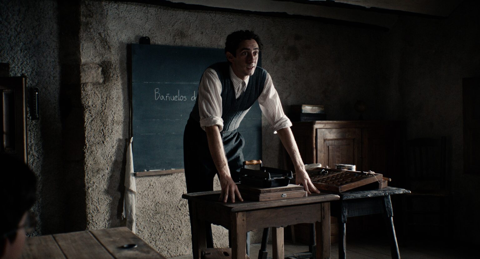 Film-anmeldelse: LÆREREN DER LOVEDE HAVET - KULTURINFORMATION Film