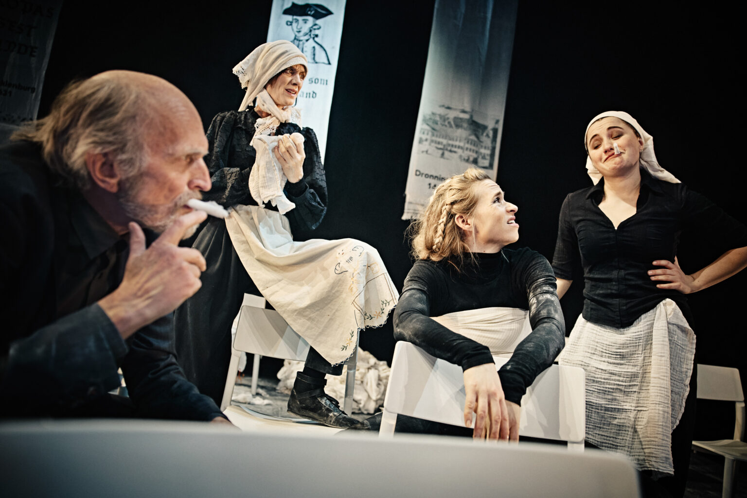 Odense Teater: KVINDE KEND DIN HISTORIE - KULTURINFORMATION Teater