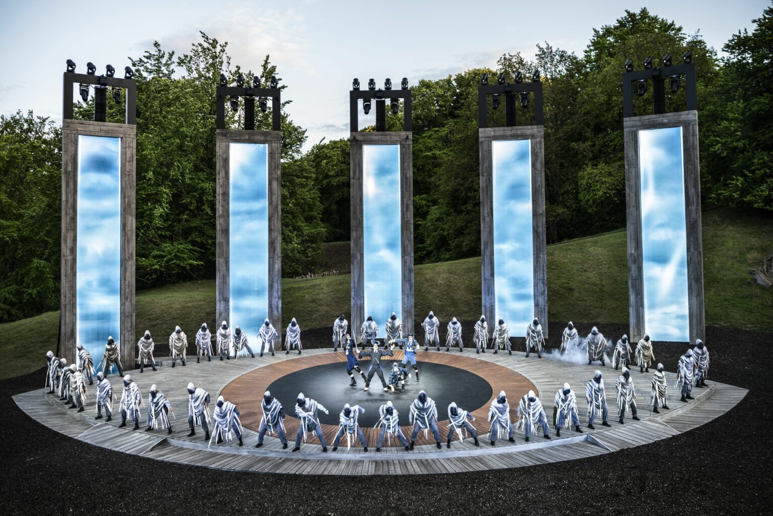 Det Kongelige Teater: SNEDRONNINGEN - KULTURINFORMATION